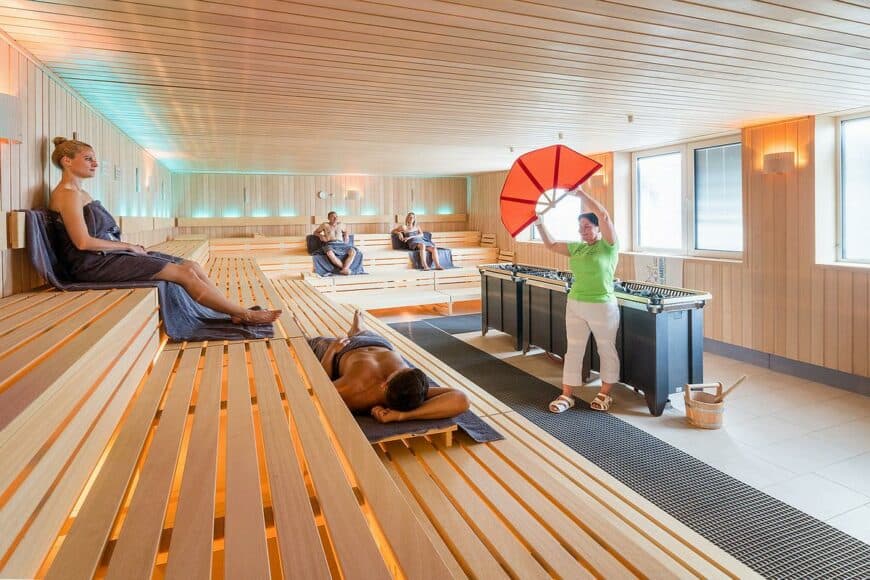 Wellness-Oase in Bad Harzburg: Entspannung zwischen Minus 10 und Plus ...